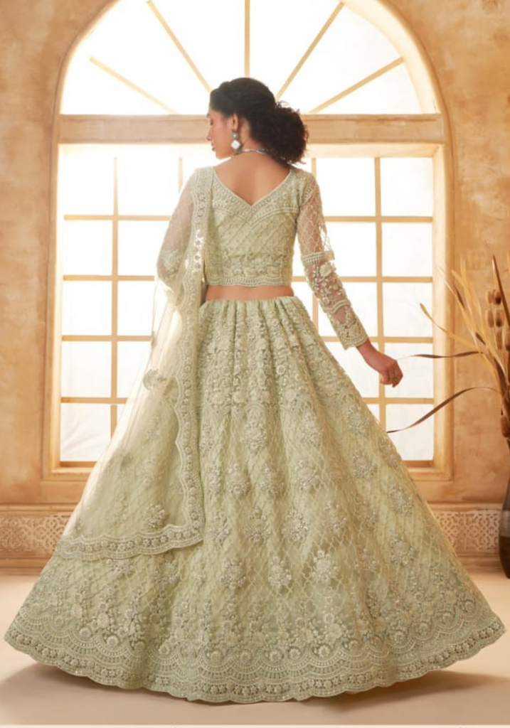Lehenga nuptial vert pastel Natasha – Narkis Fashion